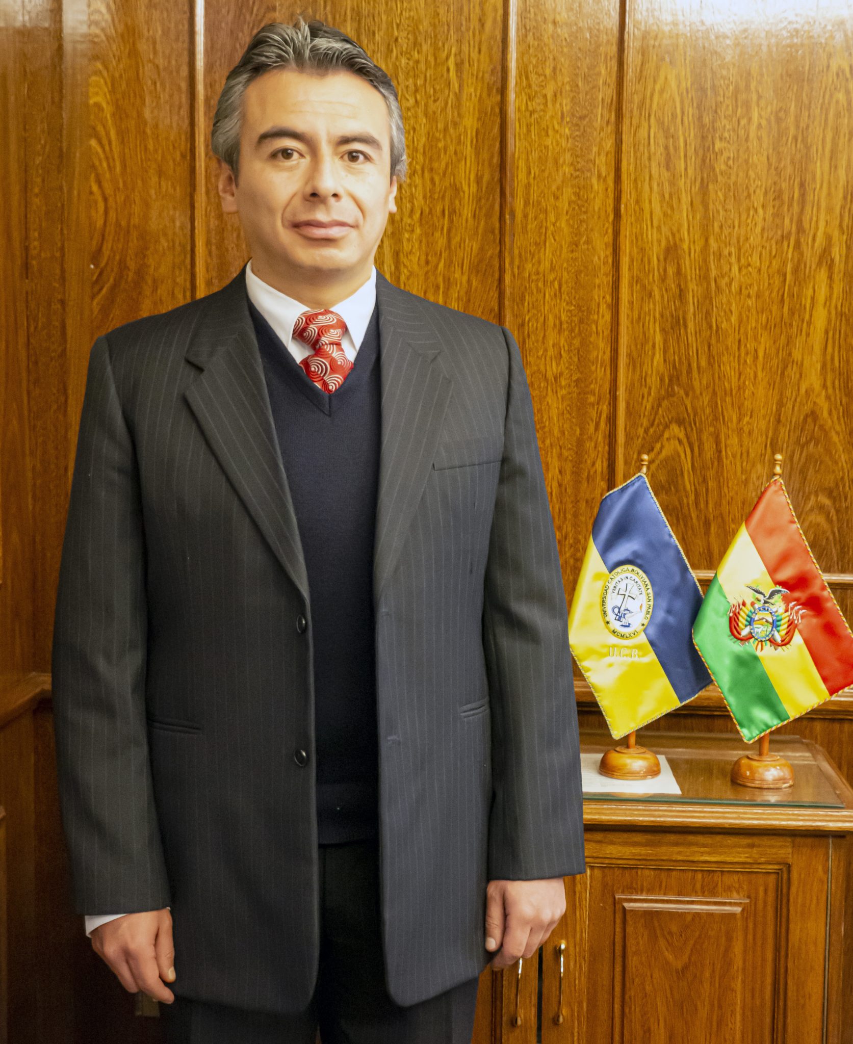 La UCB agradece el trabajo realizado por el Secretario General Nacional ...